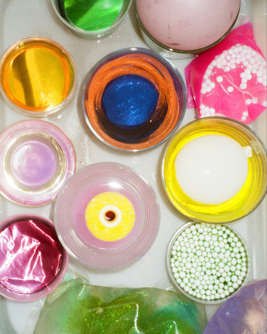 THE MATERIAL LOOKOUT: Ambient Illuminating